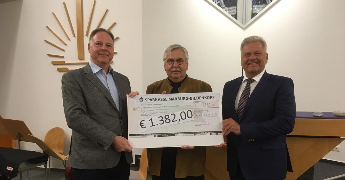 Benefizkonzert bringt 1382 Euro Spenden